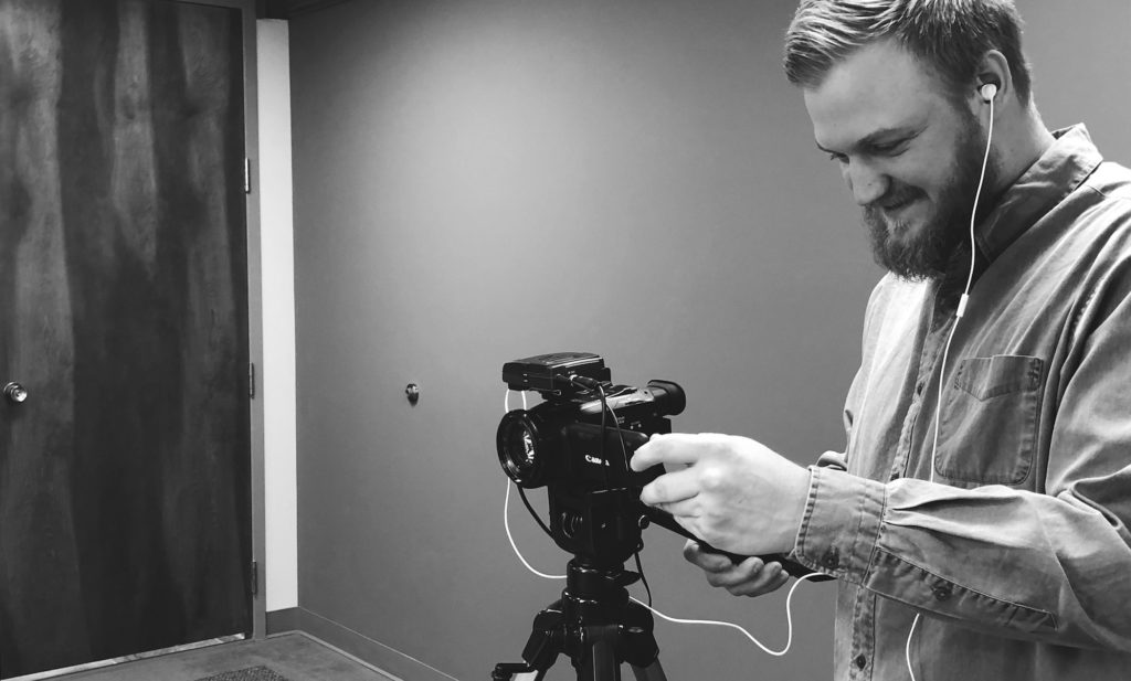 How to Do a Remote Deposition Video Using Zoom - Deposition Academy ...